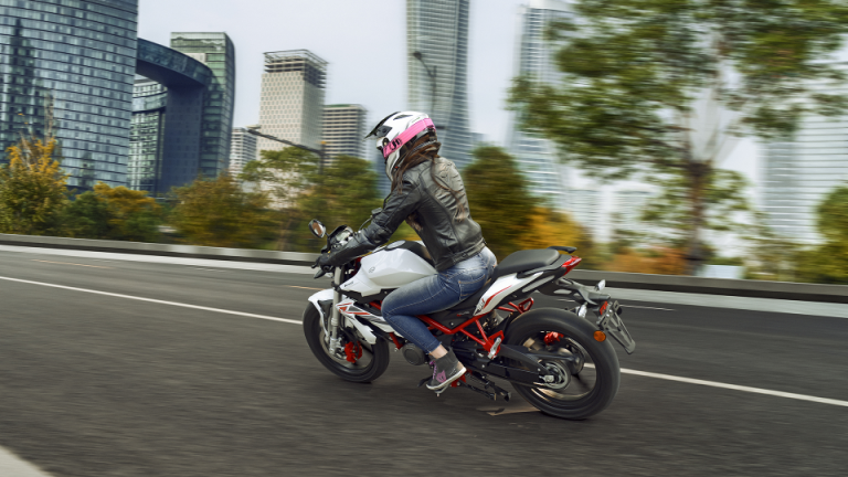 TNT 150i – Elektra Motos Polanco